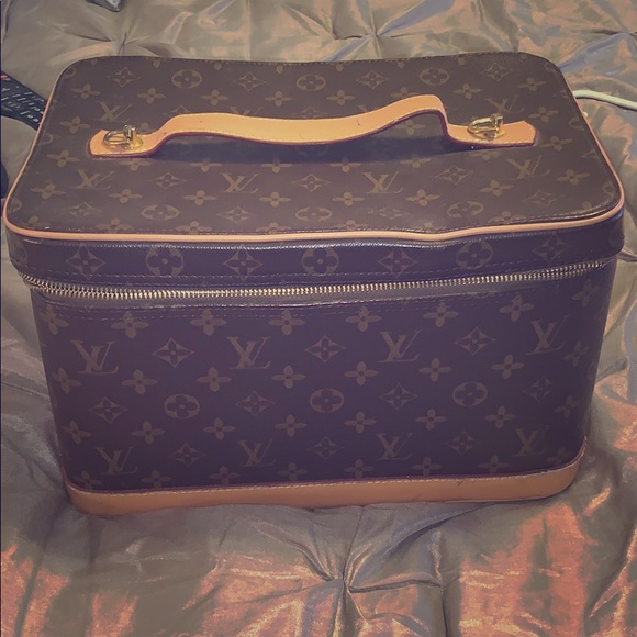 Louis Vuitton | Bags | Authentic Vintage Used Louis Vuitton Train Case ...
